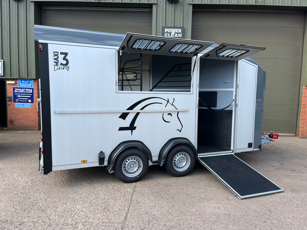 Cheval Liberté Horse Trailers – Jayray Vehicle Solutions ltd.